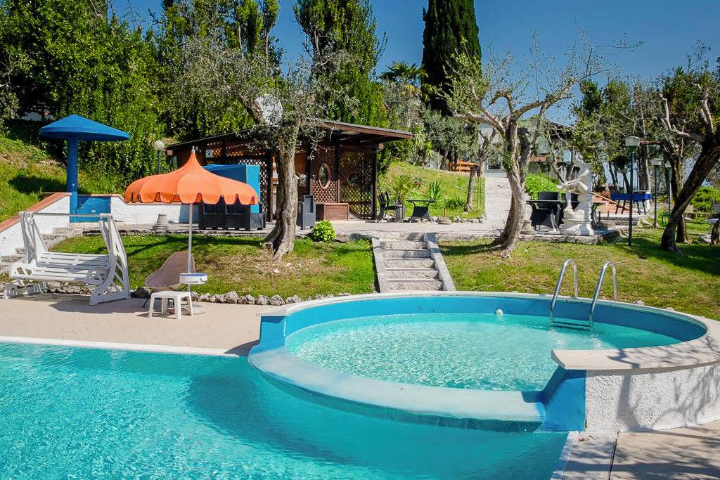 Hotel Mon Repos - Sirmione hotels | Jet2holidays