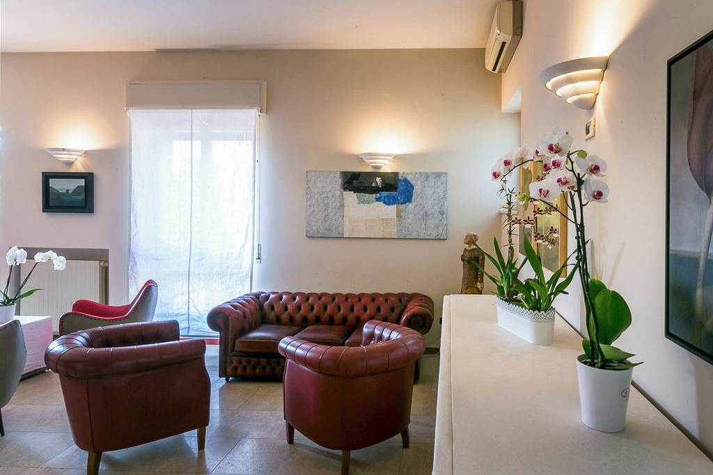 Hotel Mon Repos - Sirmione hotels | Jet2holidays