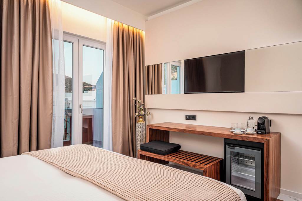 Samos City Hotel - Samos Town hotels | Jet2holidays