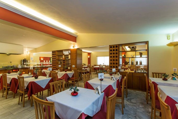 Diana Palace - Argassi Hotels | Jet2holidays