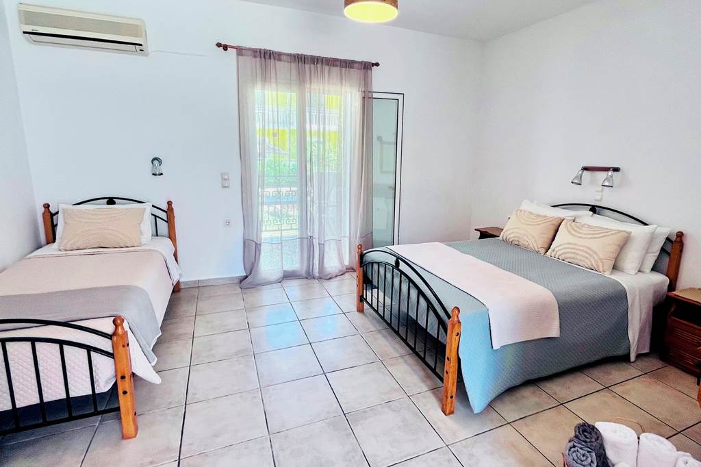 Beach House II - Alykes hotels | Jet2holidays