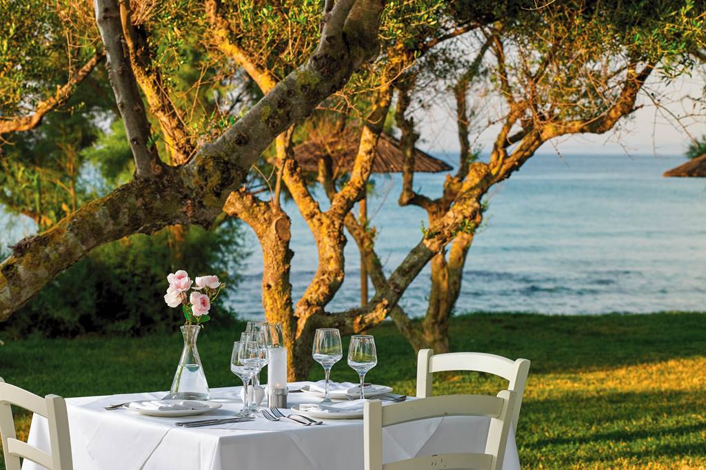 Atlantica Eleon Grand Resort - Tragaki hotels | Jet2holidays