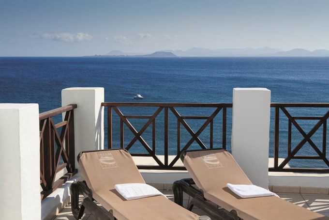 Gran Castillo Tagoro - Playa Blanca Hotels | Jet2holidays