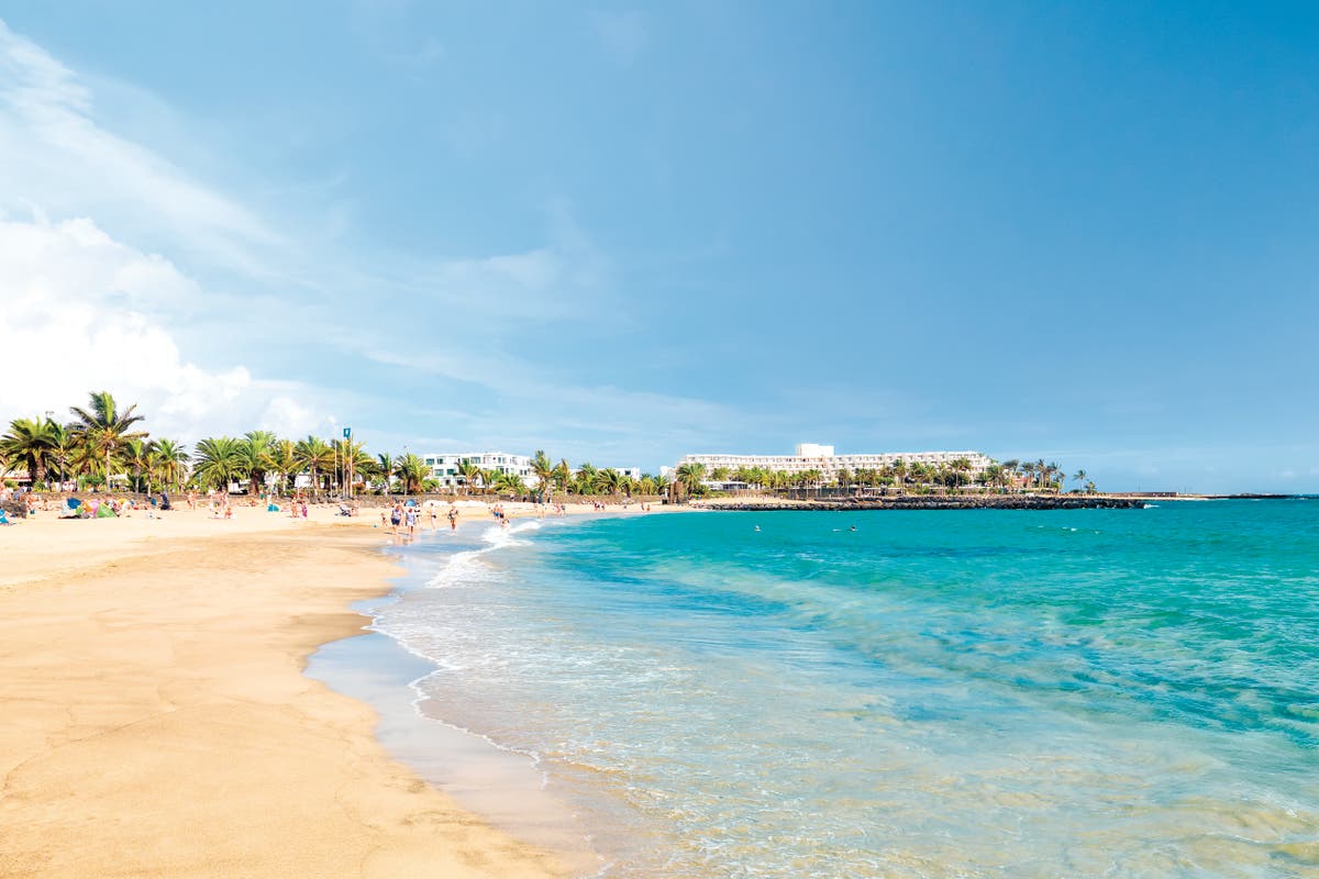 Best family holidays and resorts in Lanzarote | Jet2holidays