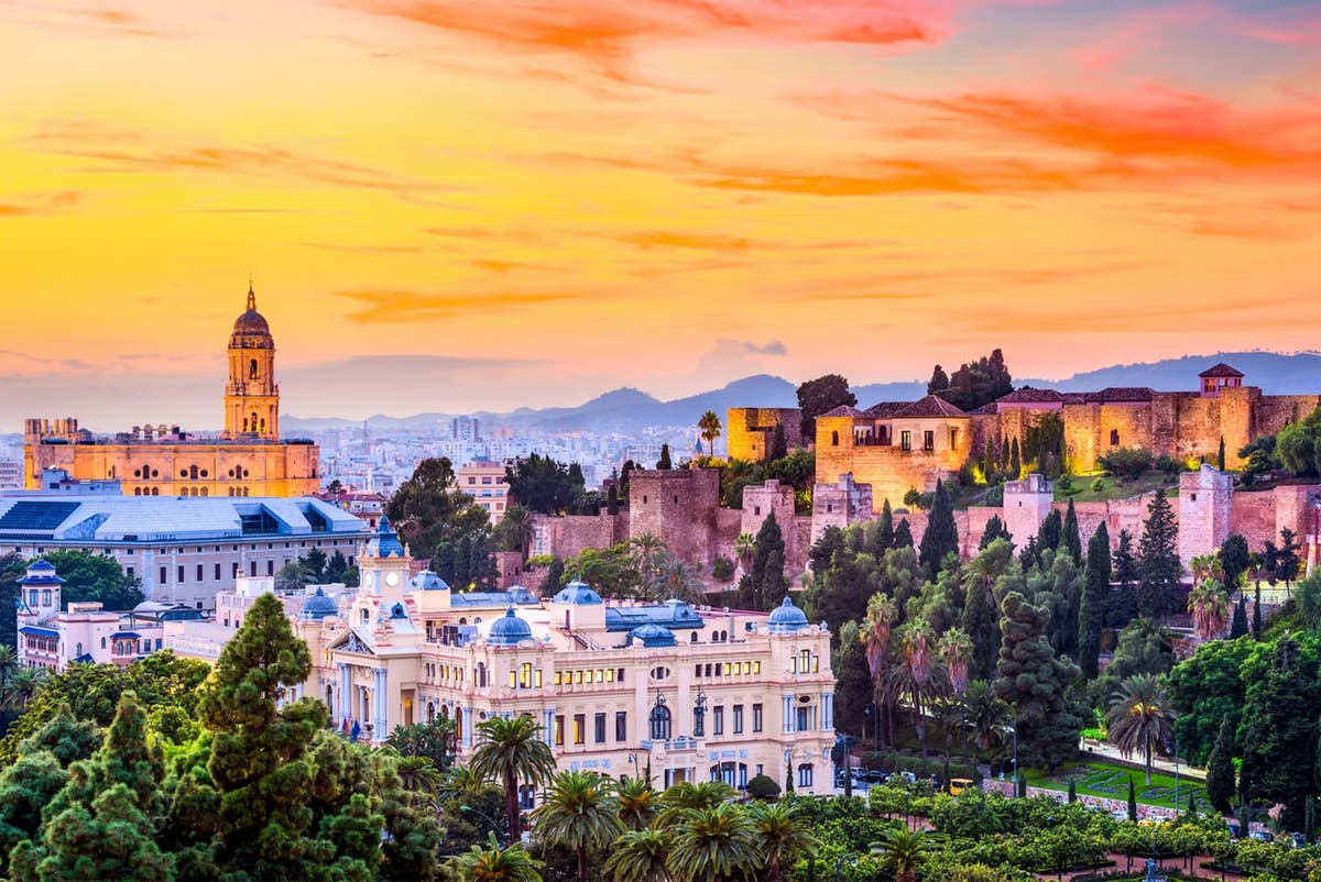 Spain Holidays & Best Deals 2026/2027 | Spain Hotels | Jet2holidays